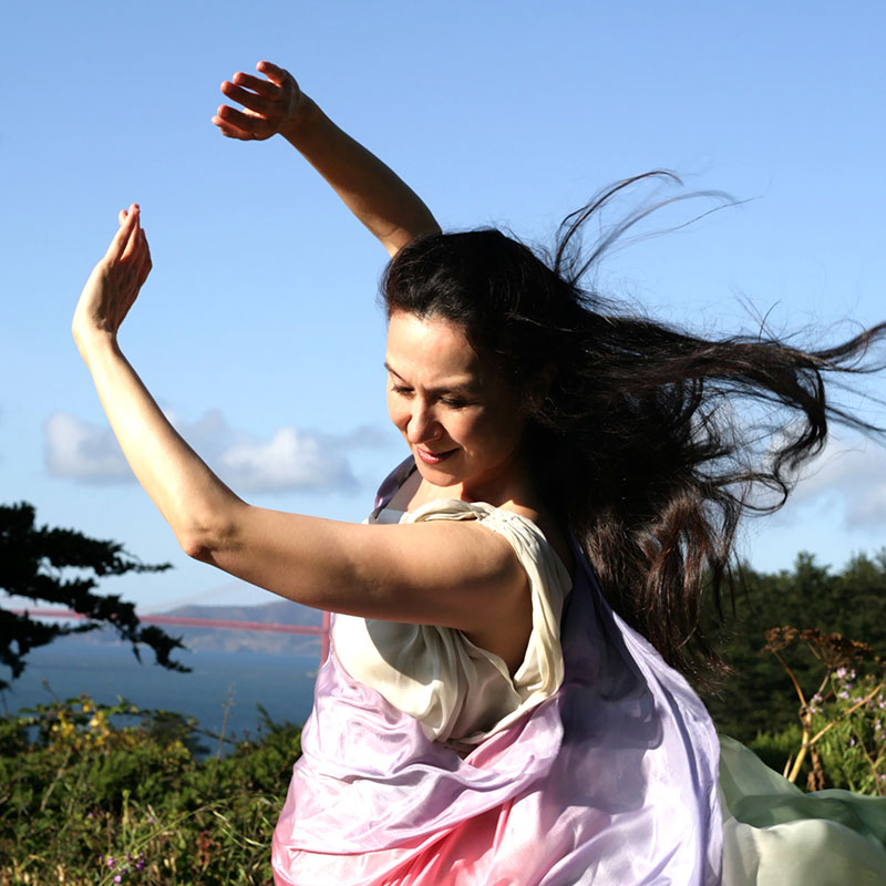 メアリー佐野・プロフィール - Mary Sano Studio of Duncan Dancing